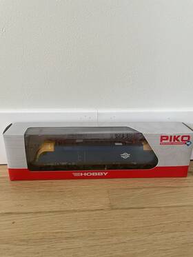 PIKO 57928 Ho Scale Electric Locomotive